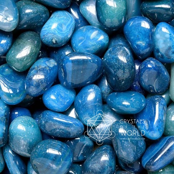 Lapis Lazuli Tumbled Stone - Crystals of the World