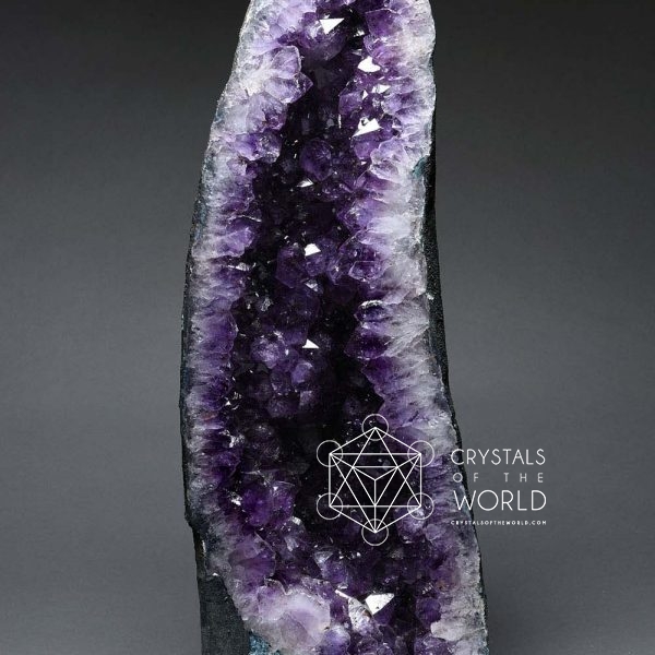 Septarian Nodule Geodes - Nodule - Crystals of the World